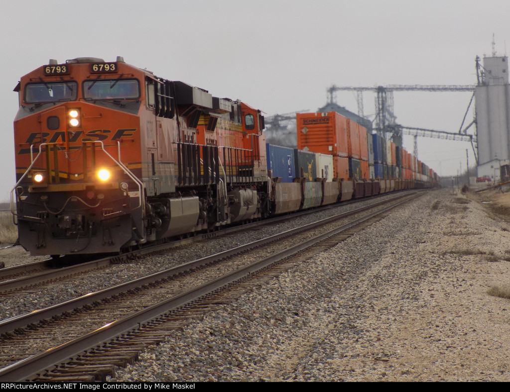 BNSF 6793